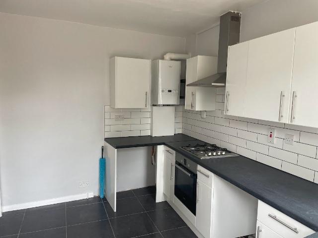 Apartment at Tivoli Road, Greater London
