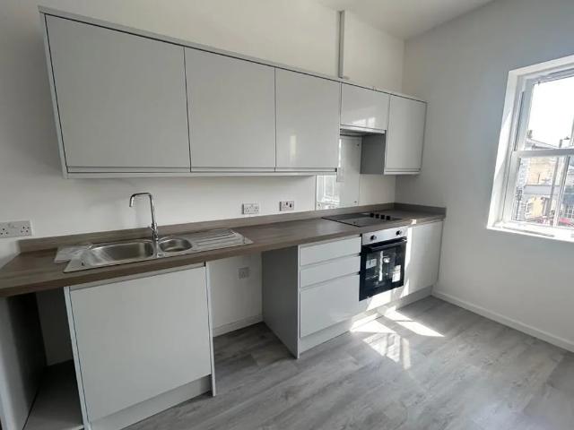 Apartment at Tickhill Road, Doncaster