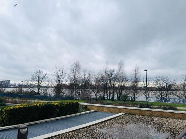 Apartment at Tideslea Path, Greater London