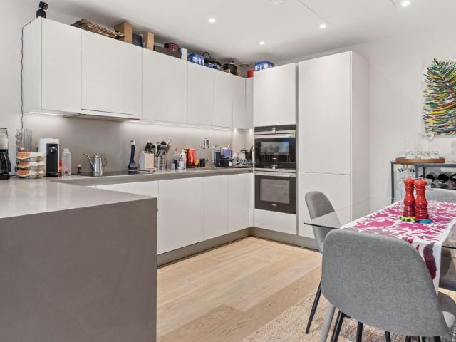 Apartment at Tideway Walk, Greater London