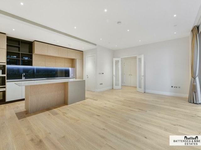 Apartment at Tideway Walk, Greater London