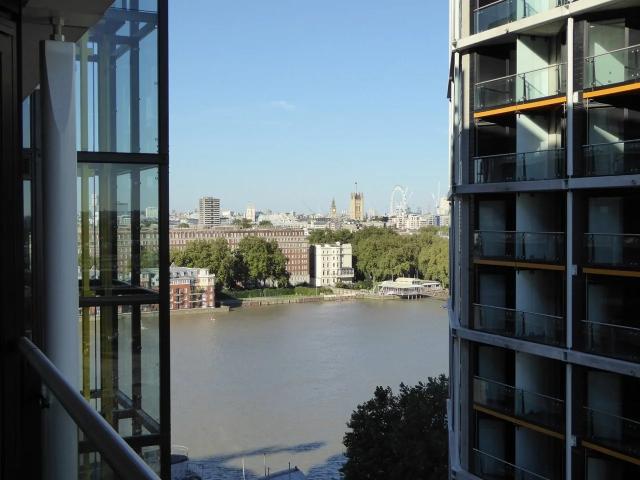 Apartment at Tideway Walk, Greater London