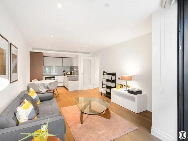 Apartment at Tideway Walk, Greater London