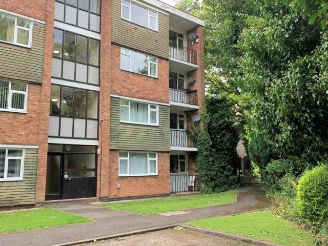 Apartment at Tile Hill Lane, Coventry