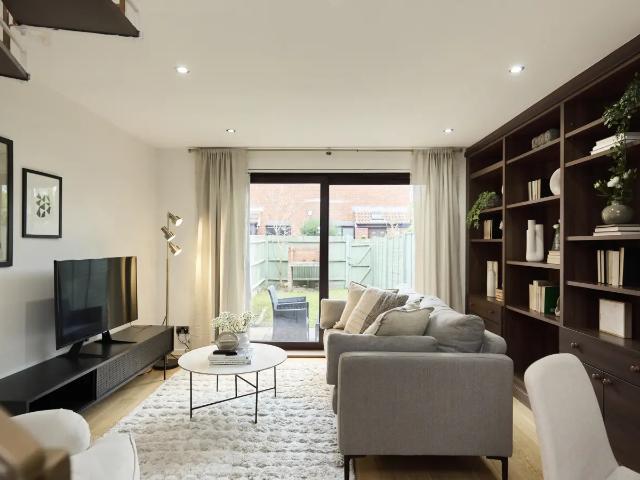 Apartment at Tiller Road, Greater London
