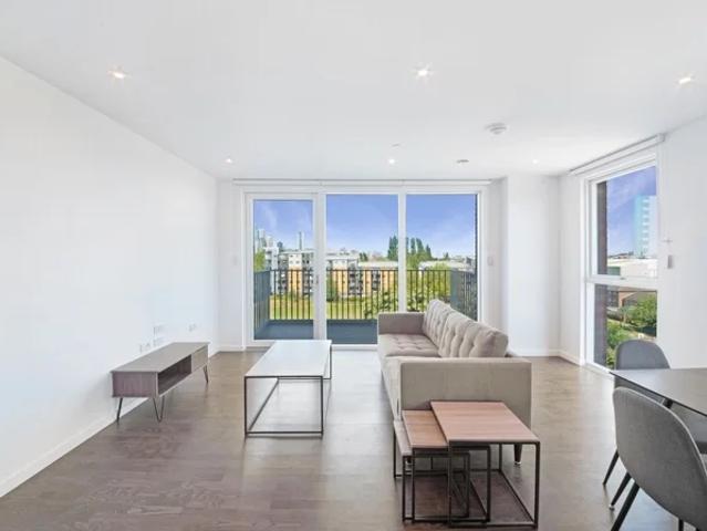 Apartment at Timberyard Street, Greater London