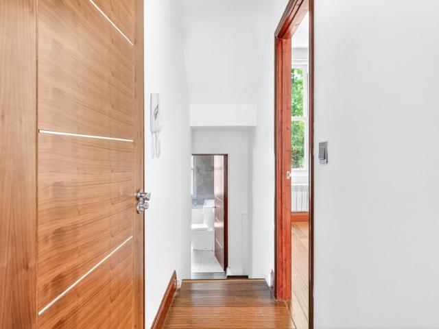 Apartment at Trafalgar Avenue, Greater London
