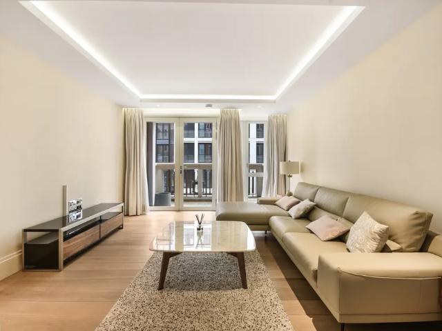 Apartment at Trafalgar Square, City of Westminster