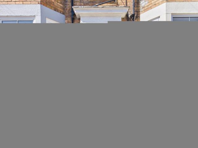 Apartment at Trafalgar Square, Scarborough