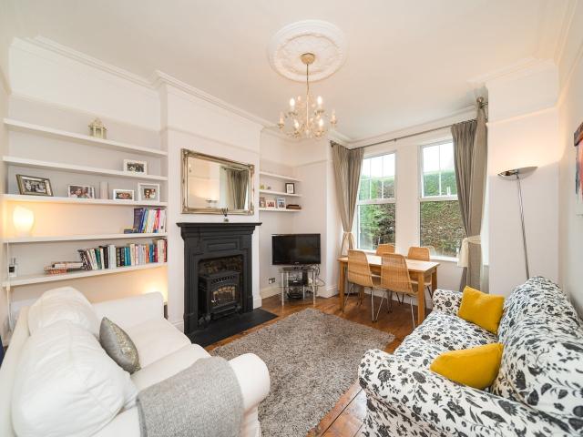 Apartment at Tranmere Road, Greater London