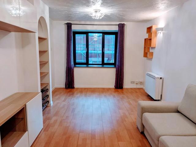Apartment at Transom Square, Greater London