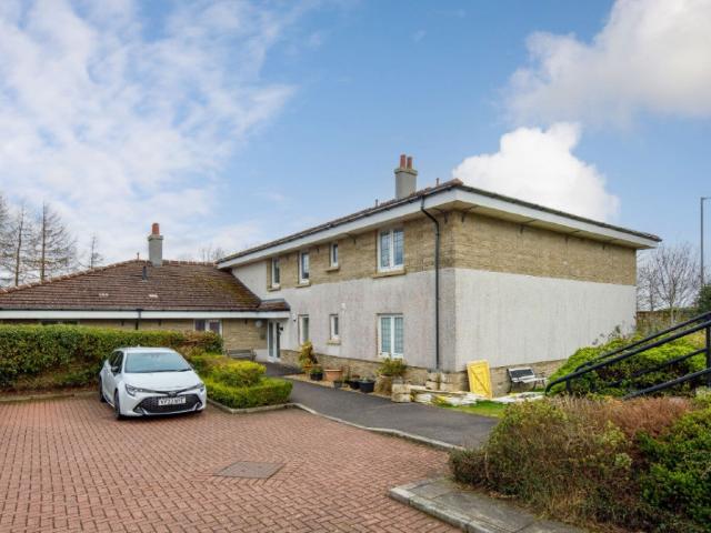 Apartment at Traquair Gardens, Newton Mearns