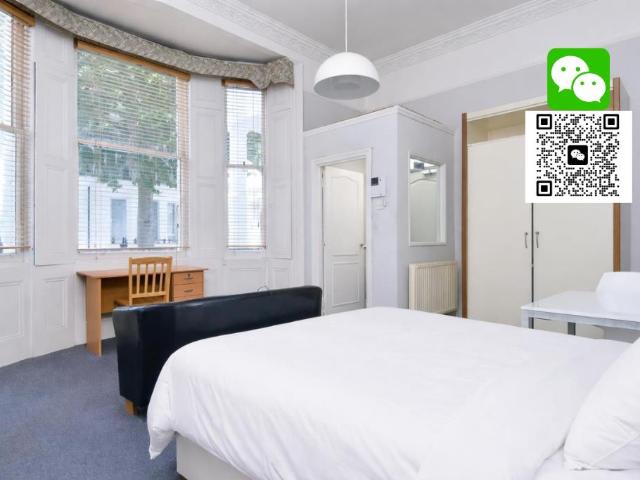 Apartment at Trebovir Road, Greater London