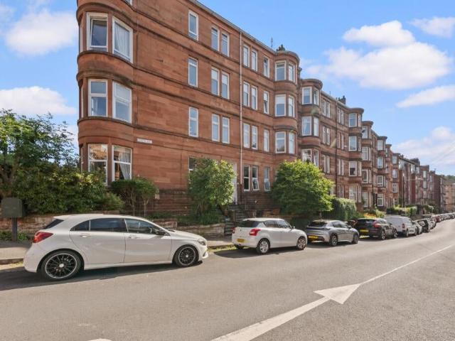 Apartment at Trefoil Avenue, Glasgow