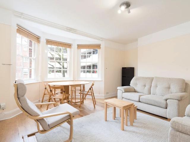 Apartment at Trefil Walk, Greater London