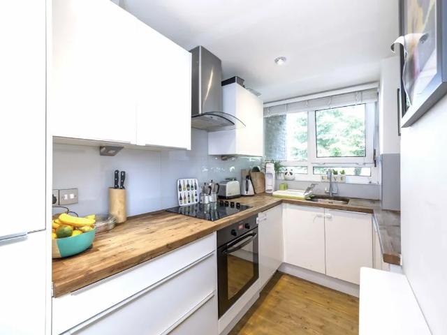 Apartment at Treherne Court, Greater London