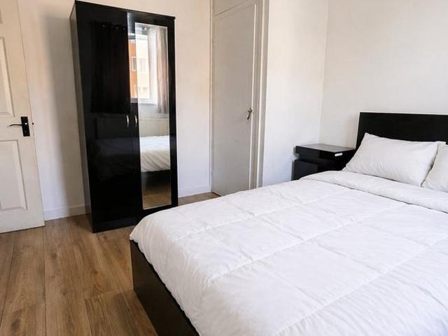 Apartment at Trelawney Estate, Greater London