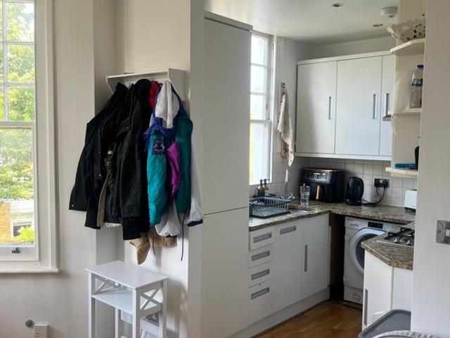 Apartment at Trent Road, Greater London