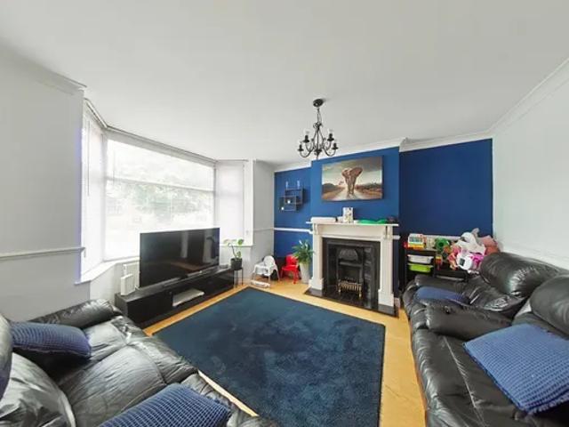 Apartment at Trinity Avenue, Northampton