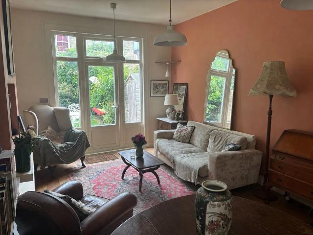 Apartment at Trinity Rise, Greater London