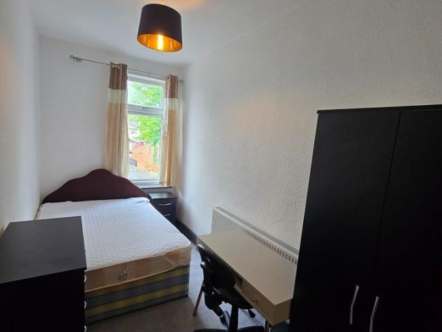 Room at Trinity Street, Sandwell