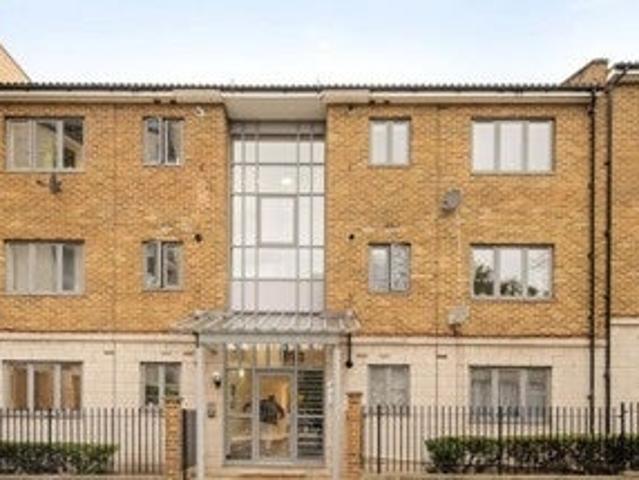 Apartment at Trinidad Street, Greater London