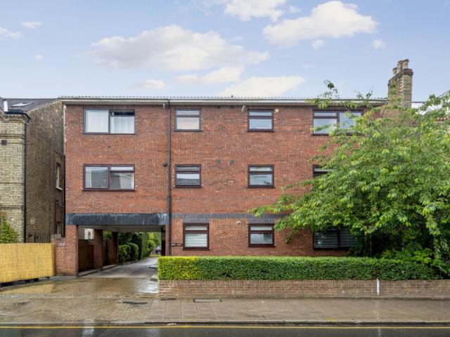 Apartment at Trojan Mews, Greater London