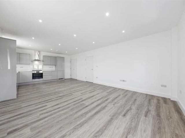 Apartment at Tudor Gardens, Greater London