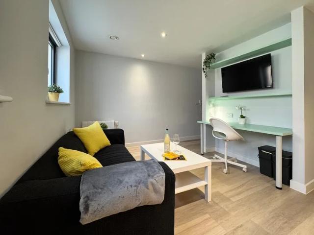 Apartment at Tudor Street, Exeter