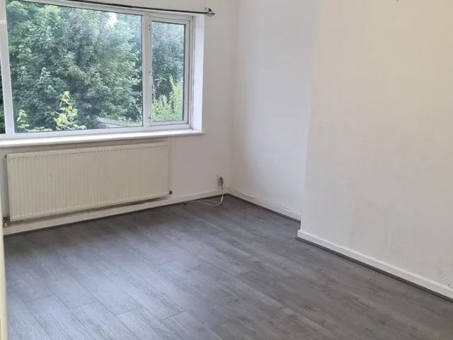Apartment at Tudor Road, Nuneaton and Bedworth