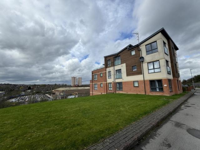 Apartment at Tudor Way, Leeds