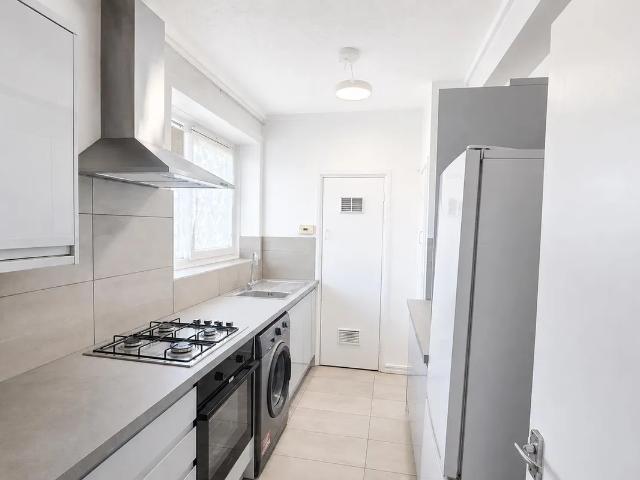 Apartment at Tulse Hill, Greater London