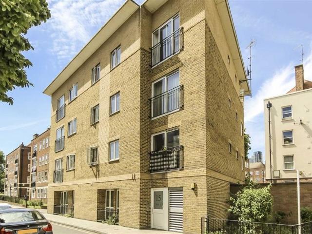 Apartment at Turin Street, Greater London