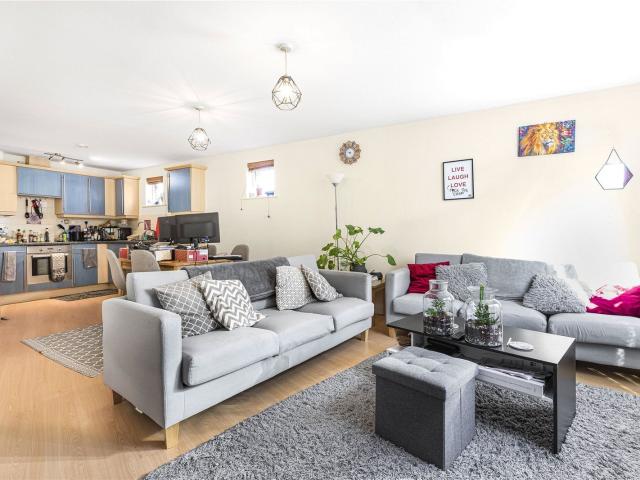 Apartment at Turin Street, Greater London