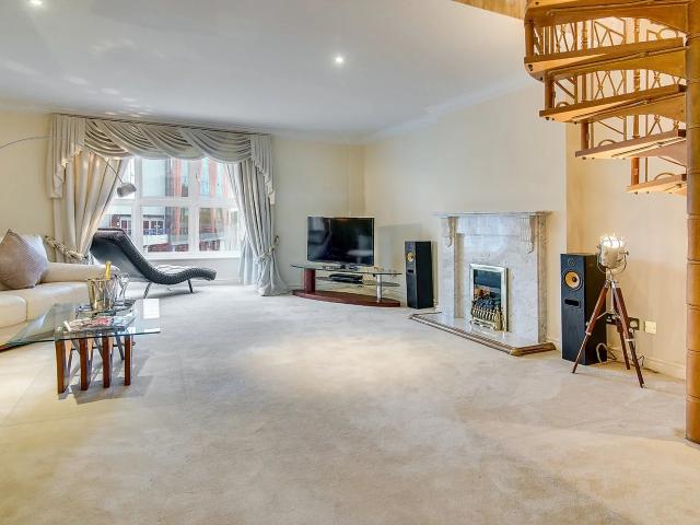 Apartment at Turnover Bridge No. 2, Birmingham