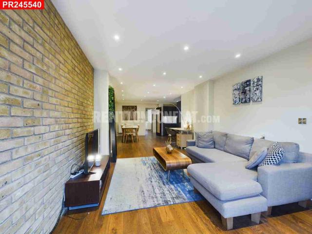 Apartment at Turner Street, Greater London