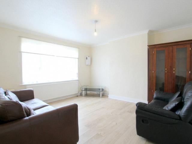 Apartment at Twickenham Road, Greater London