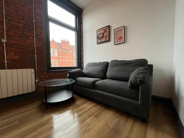 Apartment at Twist Lane, Leigh