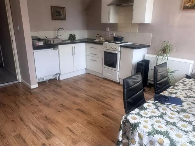 Apartment at Two Mile Hill Road, Bristol