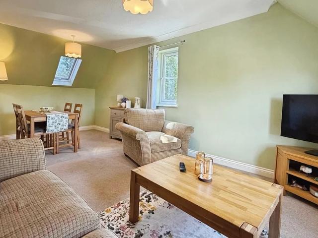 Apartment at Two Rivers Way, Newbury