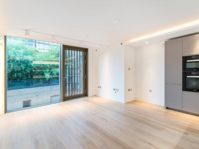 Apartment at Tyler's Court, City of Westminster