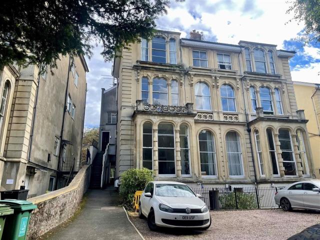 Apartment at Tyndalls Park Road, Bristol
