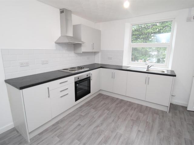 Apartment at Tyntyla Road, Ystrad