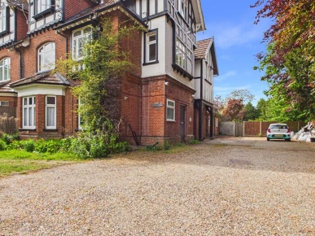 Apartment at Unthank Road, Norwich