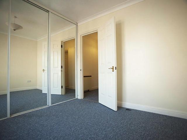 Apartment at Undercliff Walk, Roedean