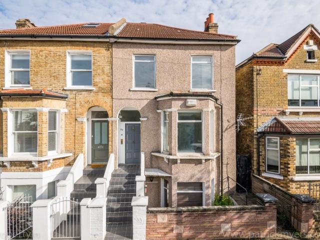 Apartment at Underhill Road, Greater London