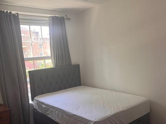 Apartment at Union Grove, Greater London