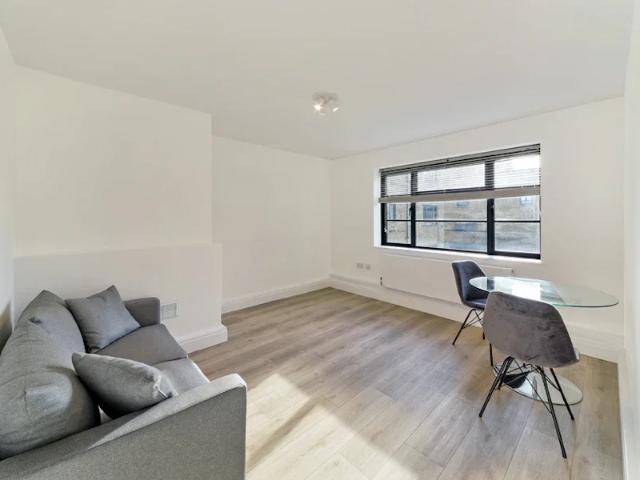 Apartment at Union Street, Abersychan