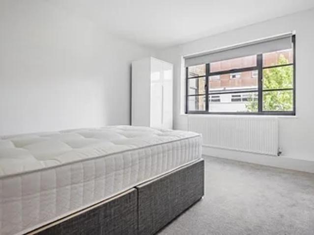 Apartment at Union Street, Greater London