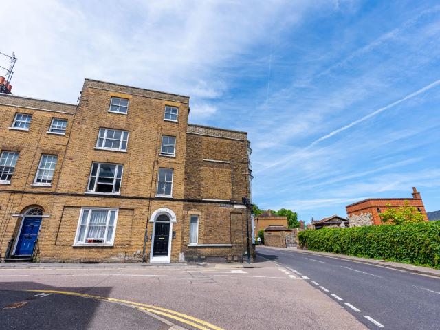 Apartment at Union Street, Rochester